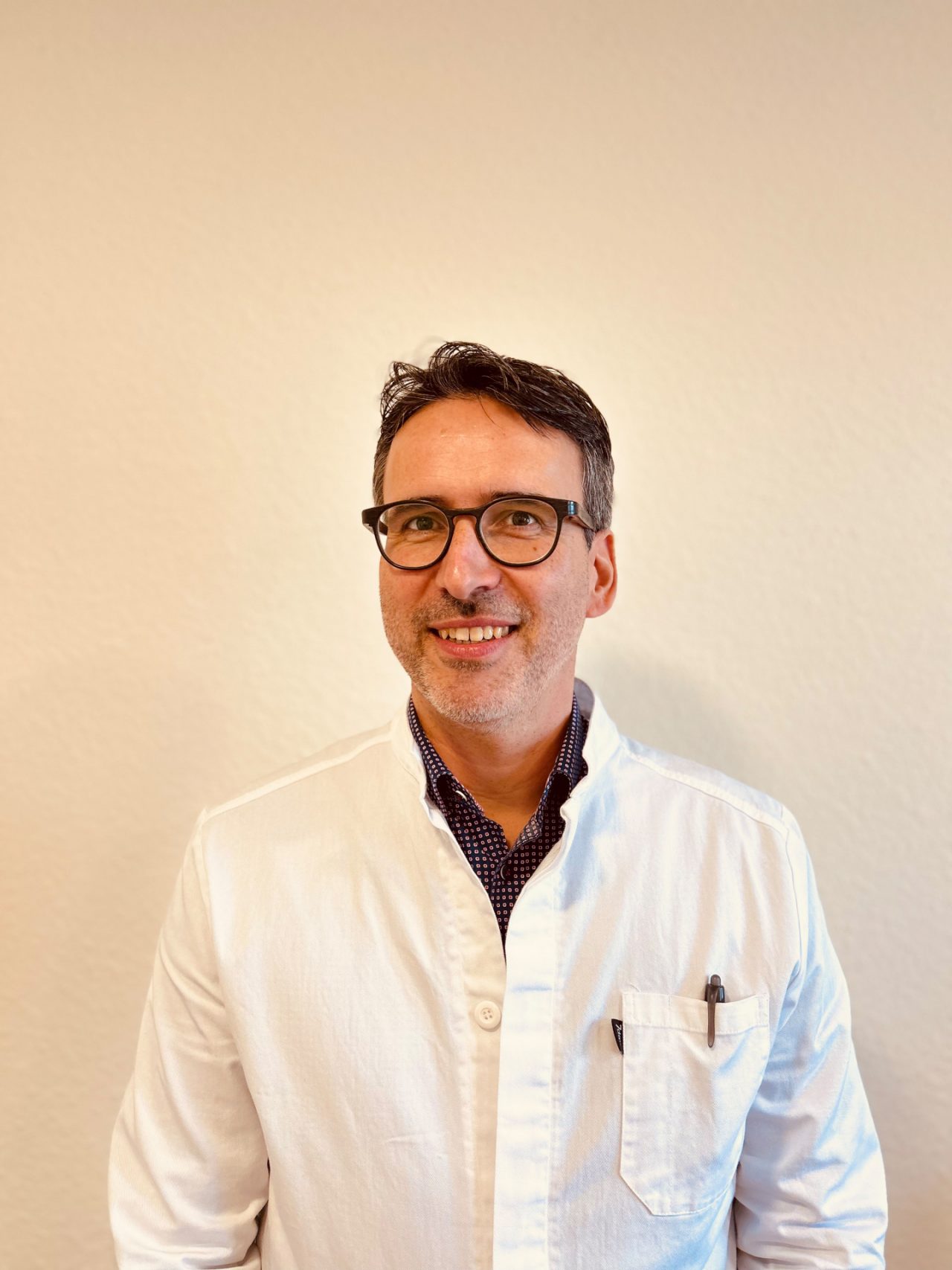 Hausarztpraxis Dr. med. Raphael Röbe – Medizin mit Herz & Verstand